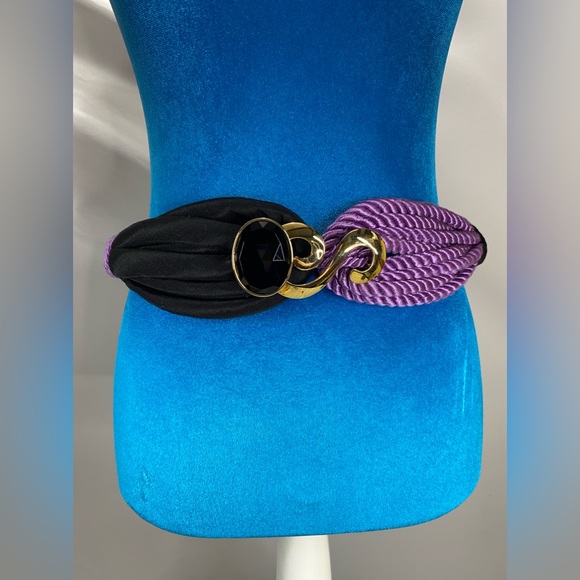 Rhea | Accessories | Rhea 8s Vtg Puffy Black Fabric Purple Rope Wrap ...